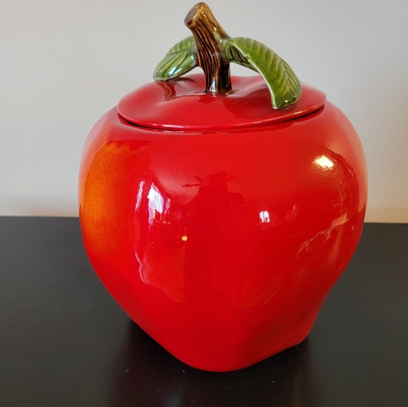 Art | Vintage Apple Shaped Ceramic Cookie Jar | Poshmark